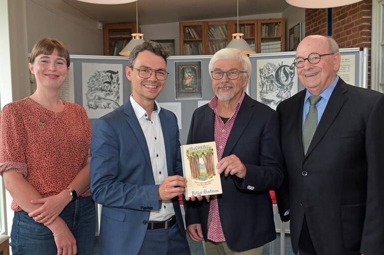 Erstausgabe von 1923: „Bambi“ hält Einzug im Kindheitsmuseum Schönberg ...